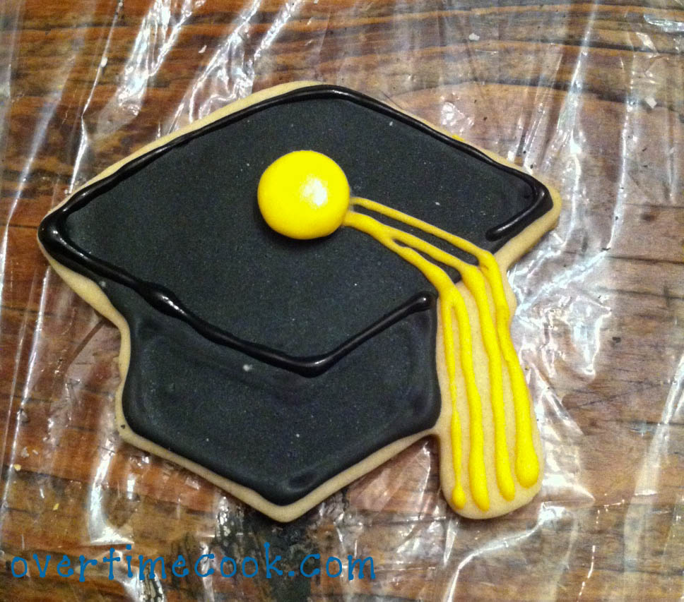 Graduation Cookies {How To} - Overtime Cook