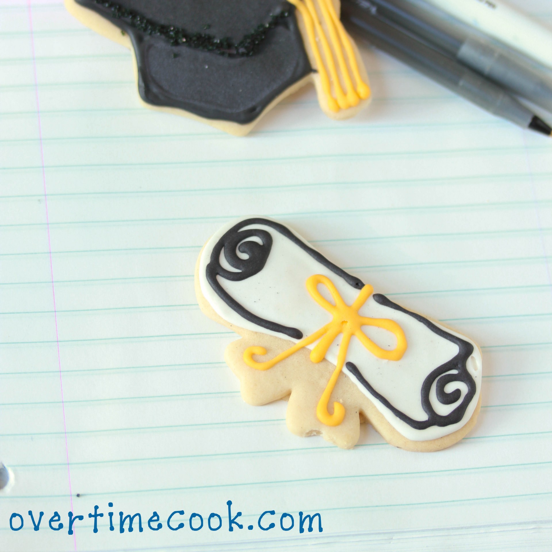 Graduation Cookies {How To} - Overtime Cook