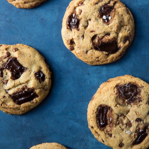 Jumbo Loaded Chocolate Chunk Cookies {No Butter or Margarine ...